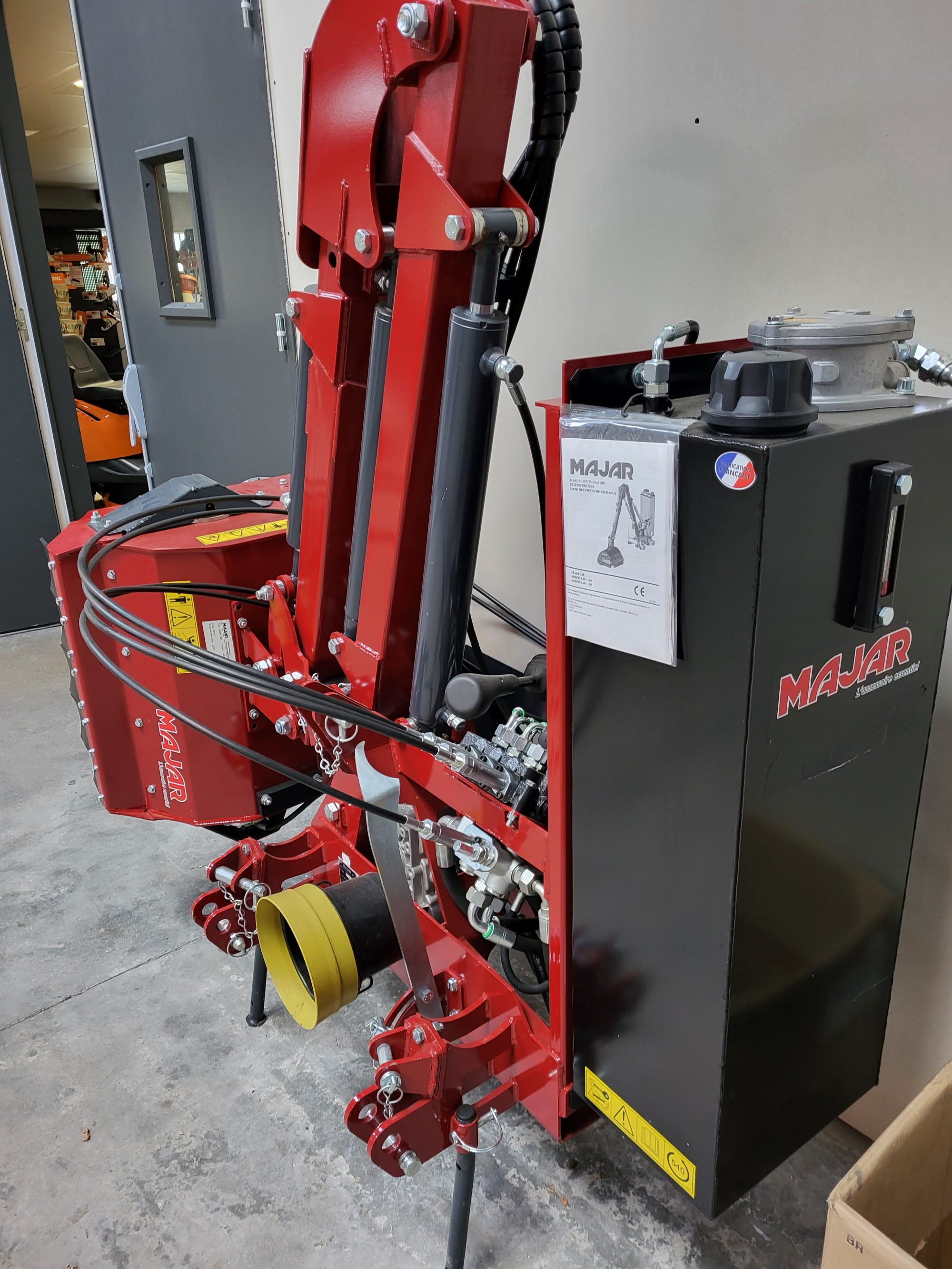 Epareuse MAJAR VRBEP25 • Bolmont motoculture